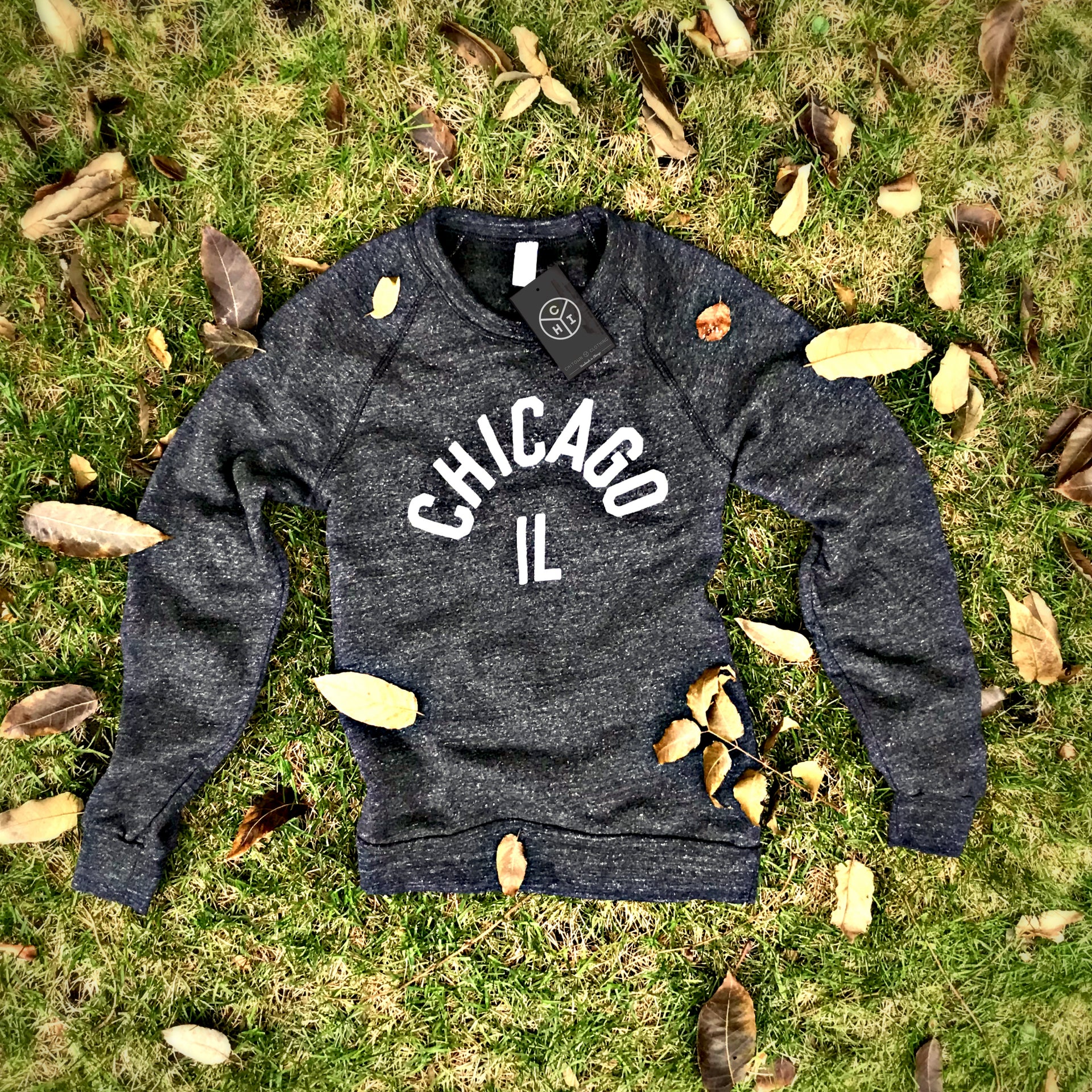 Chicago IL Gray Crewneck - Chitown Clothing